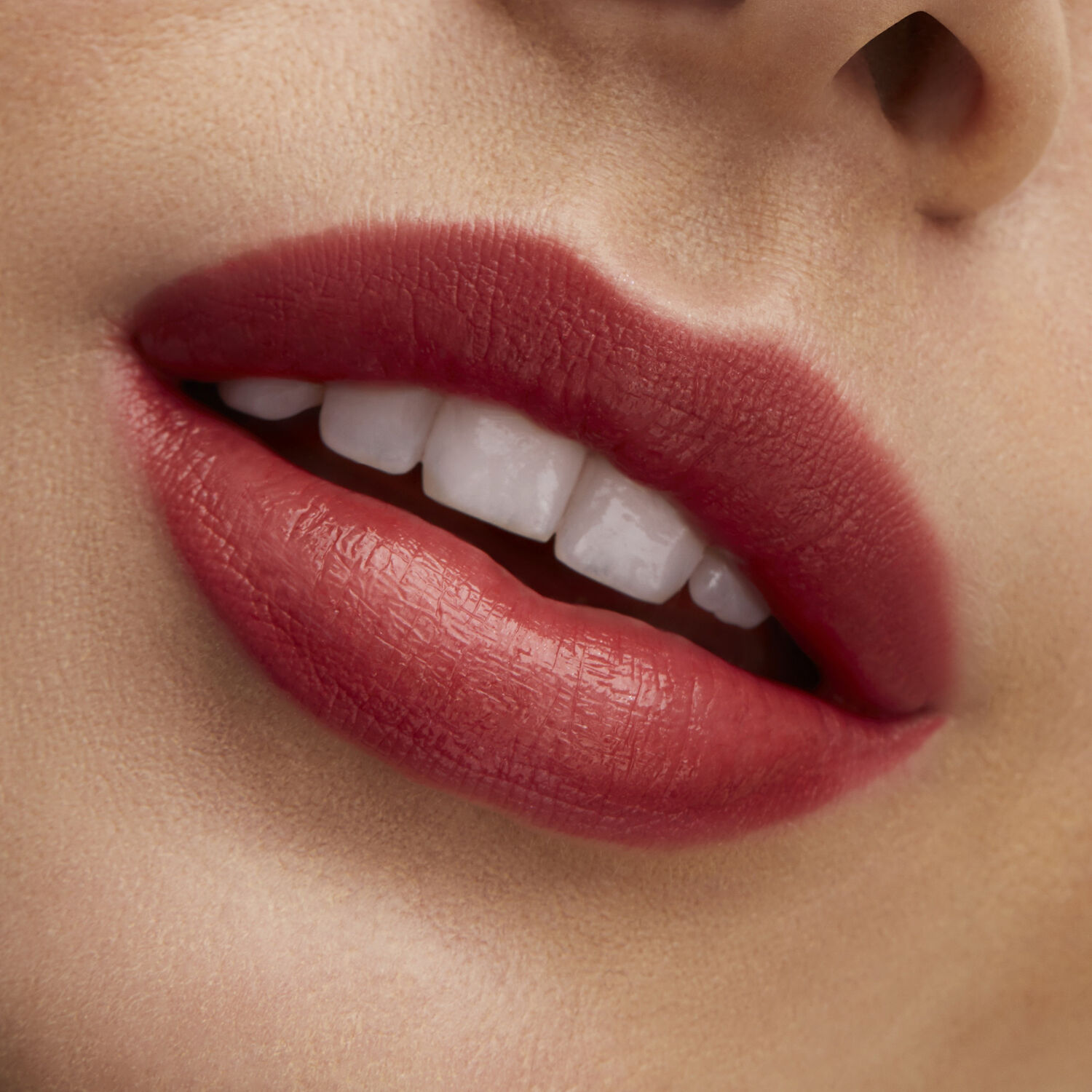 Lustreglass Lipstick, Rouge à Lèvres Brillant - MAC | MyOrigines Produit